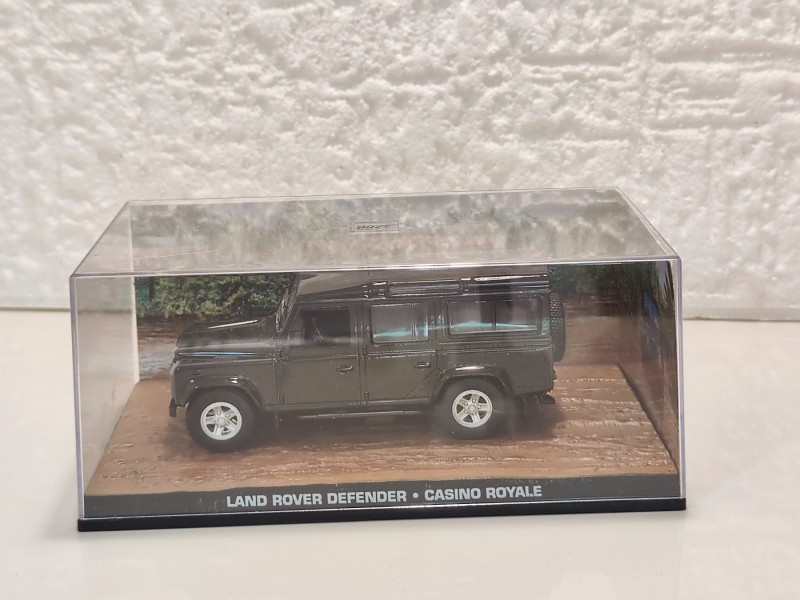 Ixo Altaya James Bond 007 Land Rover Defender 1:43