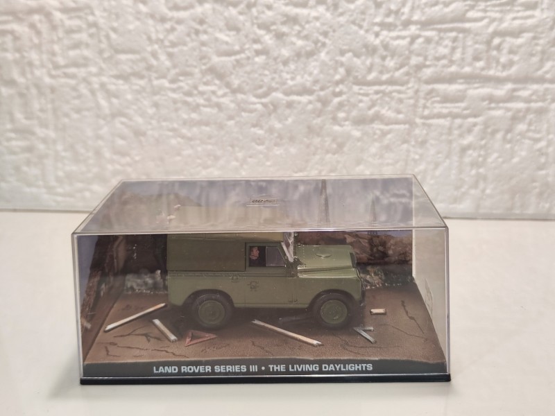Ixo Altaya James Bond 007 Land Rover Series III 1:43