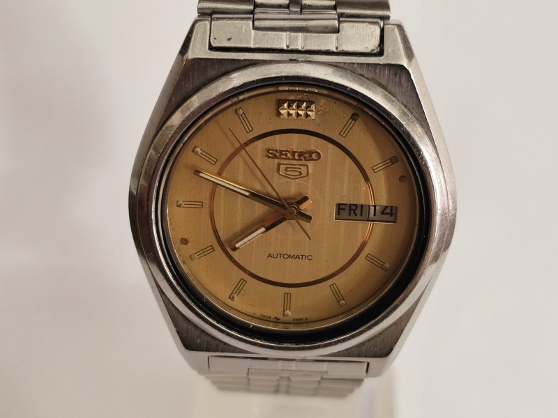 SEIKO 5 Automatic --Br.214