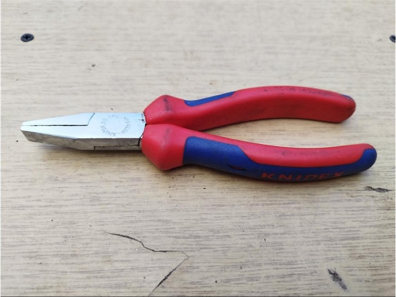 Knipex klesta