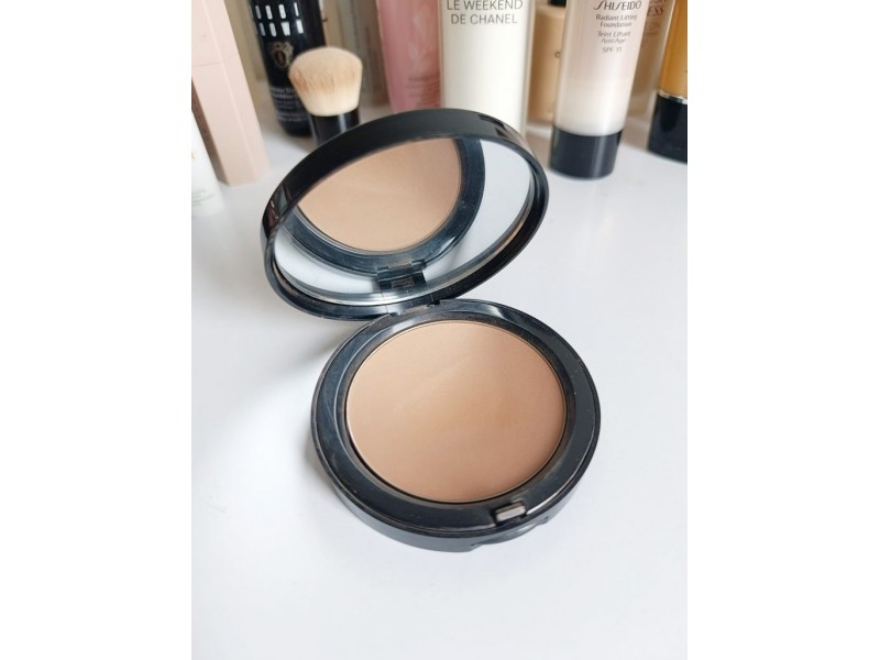 BOBBI BROWN bronzer