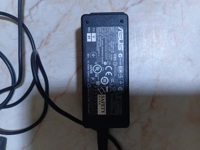 Asus 19v2.1a ADP 40PH AB 40W