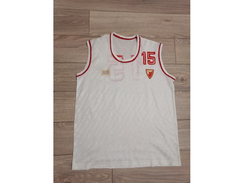 DRES CRVENA ZVEZDA