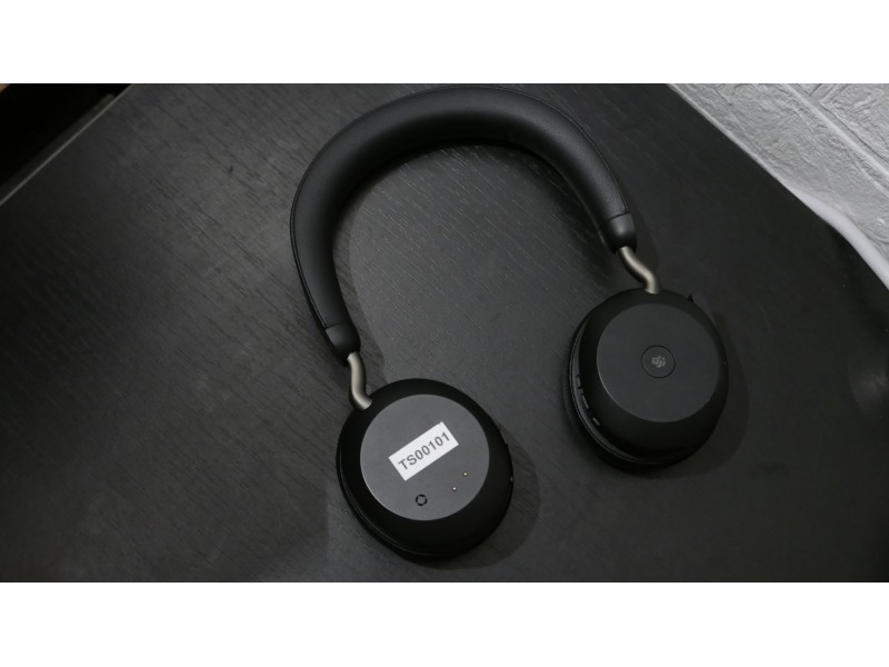 Jabra Evolve2 75_kao nove, profesionalne ANC slušalice