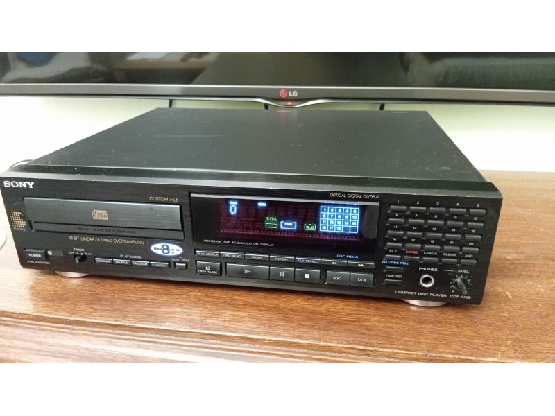 Sony CDP M99 Cd player