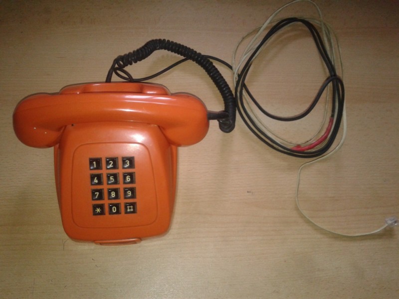 FIKSNI TELEFON