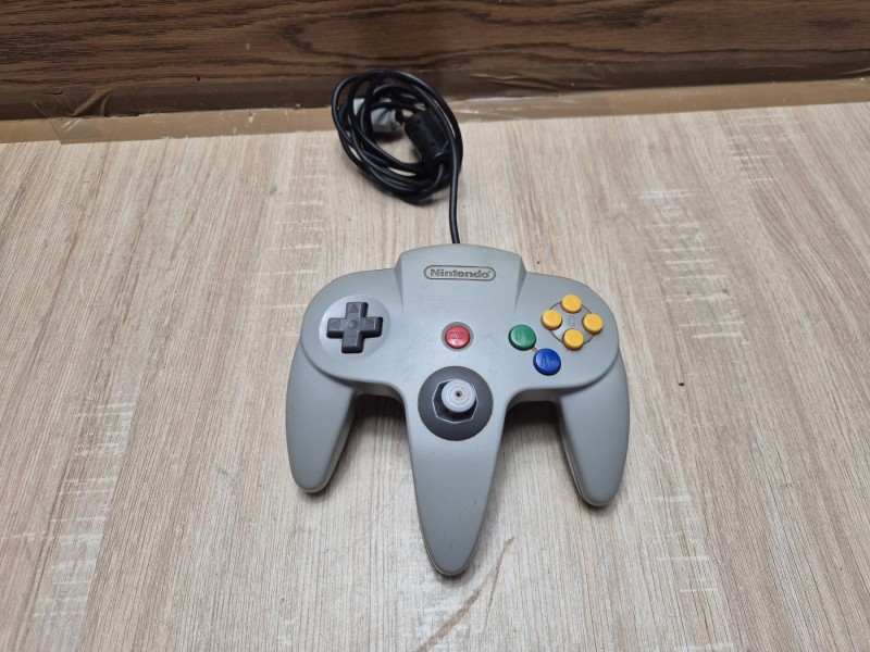 Nintendo 64 Dzojstik Br 1