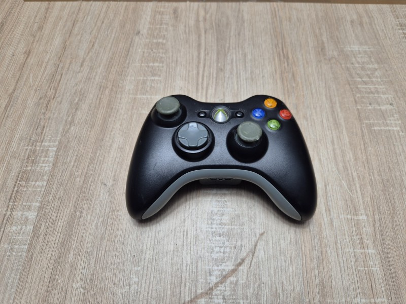 XBOX 360 Dzojstik Br 4