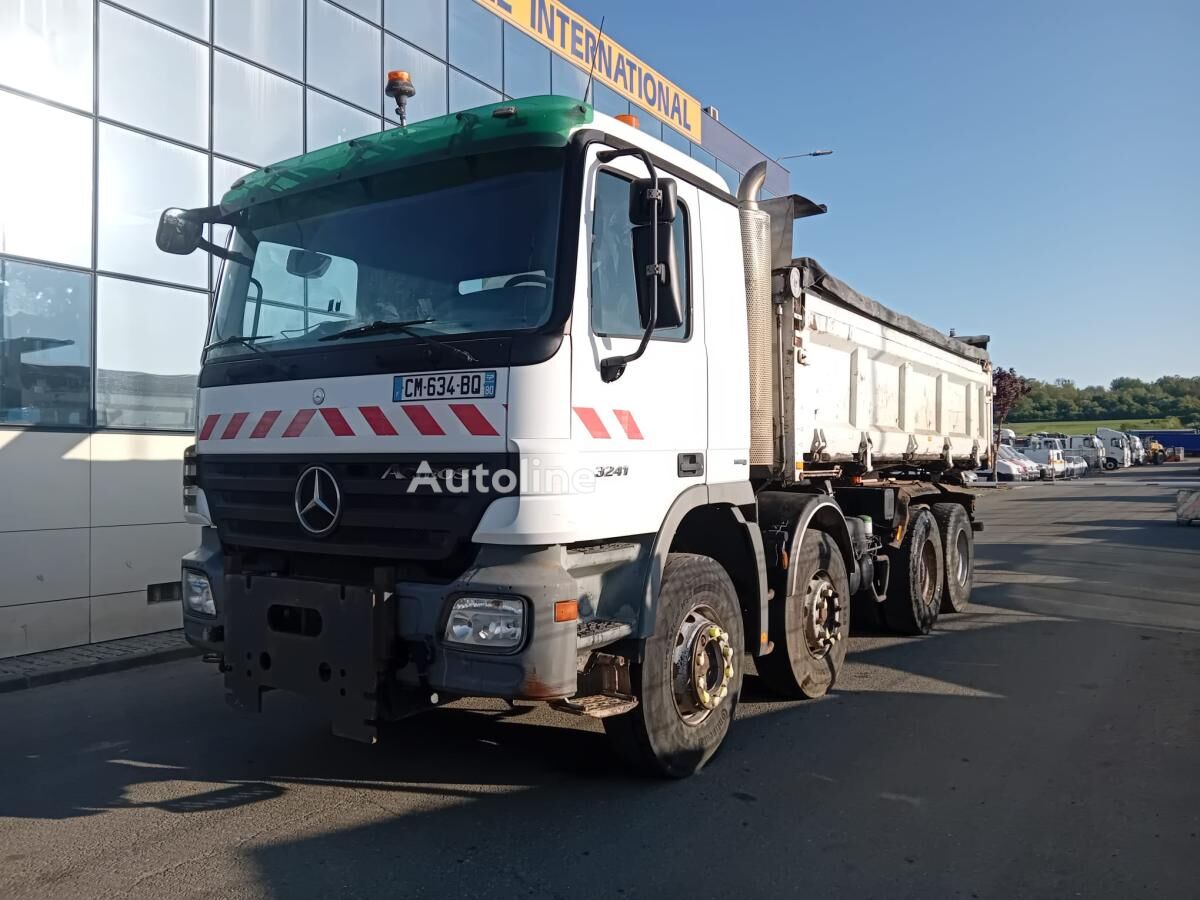 Mercedes-Benz Actros 3241 kiper