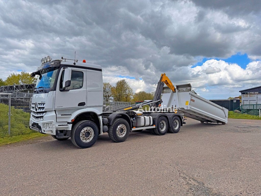 Mercedes-Benz 4251 8X4 Palfinger mit Retarder & Hardox Mulde kiper