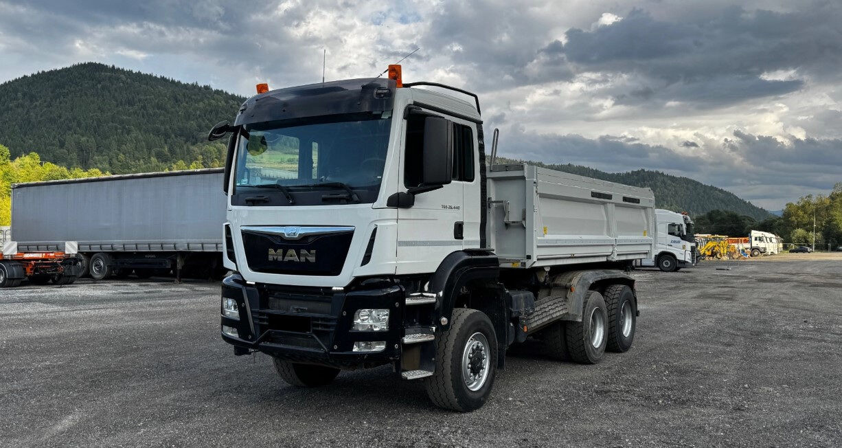 MAN TGS 26.440 Tipper truck kiper