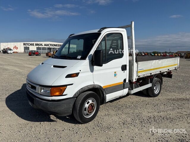 Prodaje se IVECO Daily 50C11 kamion s ravnom platformom < 3.5t na aukciji