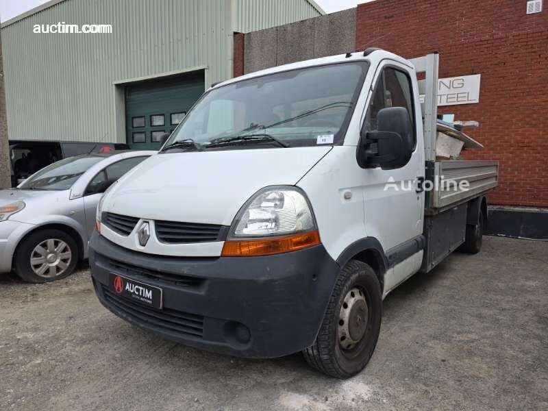 Prodaje se Renault Master kamion s ravnom platformom < 3.5t na aukciji