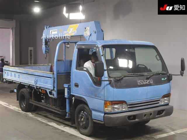 Isuzu ELF kamion s ravnom platformom < 3.5t