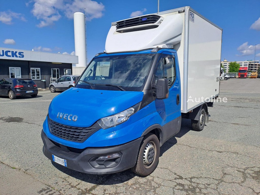 IVECO DAILY 35S12 kamion hladnjača < 3.5t
