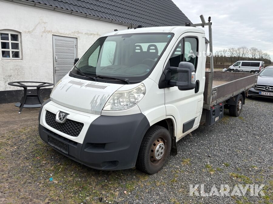 Prodaje se Peugeot Boxer chassis 2,2 HDI minibus furgon na aukciji