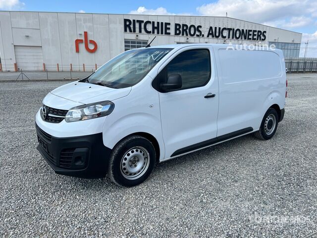 Prodaje se Opel Vivaro 1.5 minibus furgon na aukciji