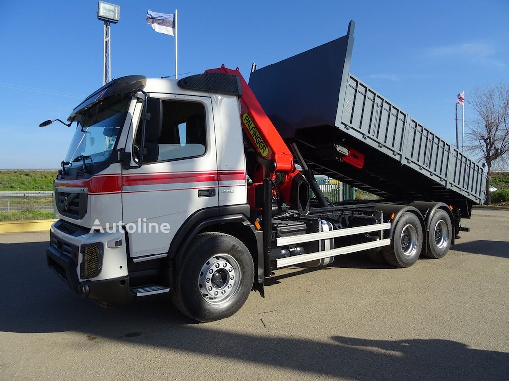 Volvo FMX 420 kamion s ravnom platformom