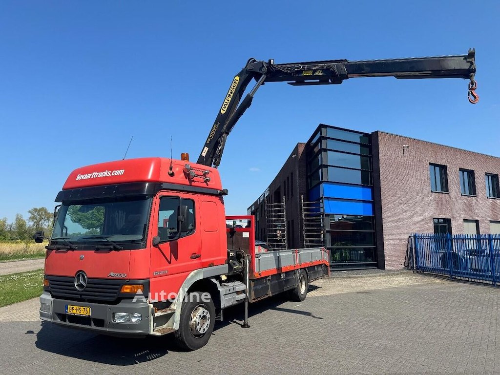 Mercedes-Benz Atego 1523L kamion s ravnom platformom