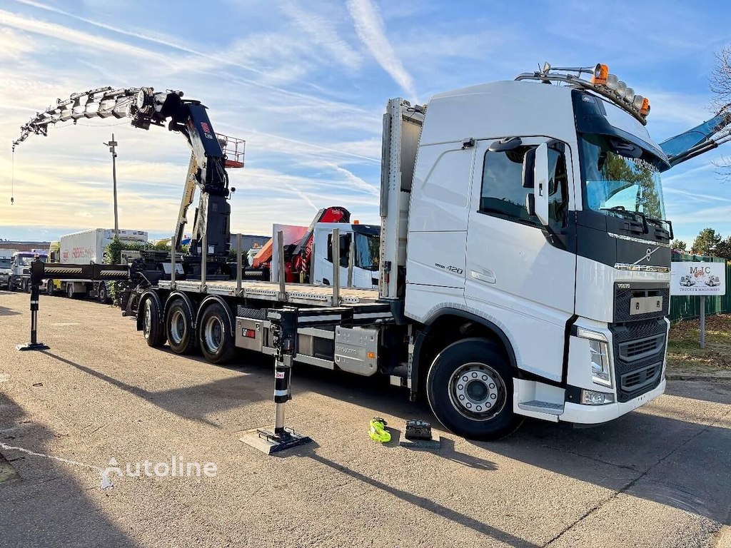 Volvo FH 420 8x4 TRIDEM + (31m!) CRANE HIAB 858 E-7 + JIB X-5 + WINCH kamion s ravnom platformom