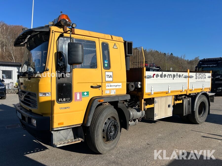 Prodaje se Volvo FL6 17 kamion s ravnom platformom na aukciji