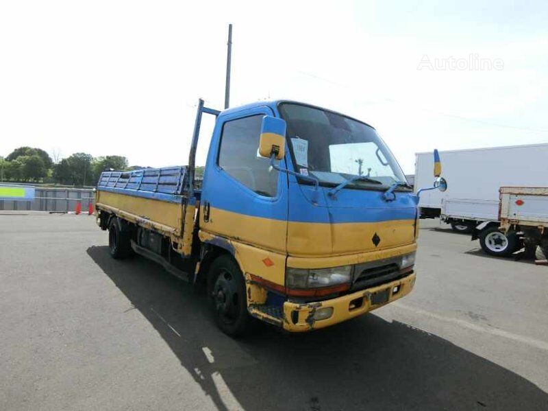 Mitsubishi CANTER kamion s ravnom platformom