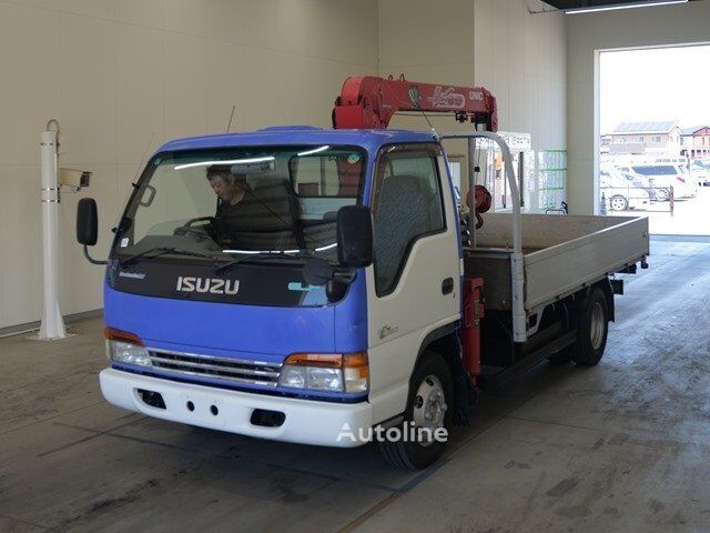 Isuzu ELF kamion s ravnom platformom