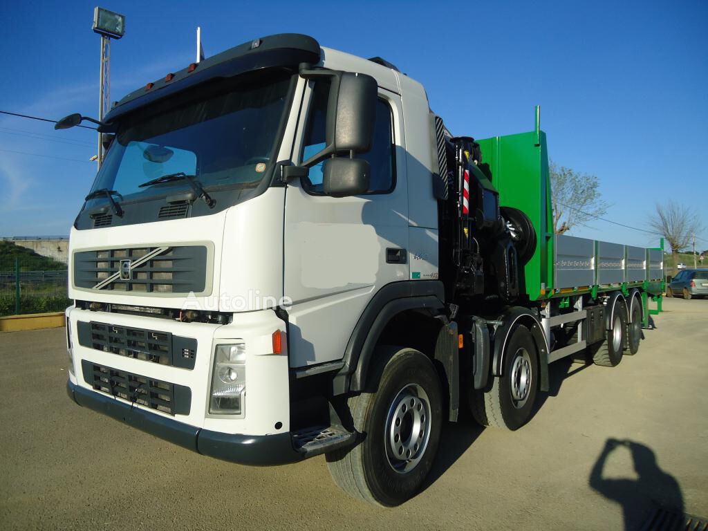 Volvo FM 440 kamion s ravnom platformom