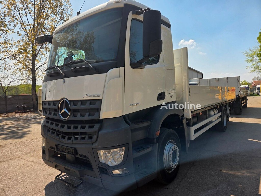 Mercedes-Benz AROCS 2543 6X2 EURÓ 6 PRITSCHE ADR kamion s ravnom platformom