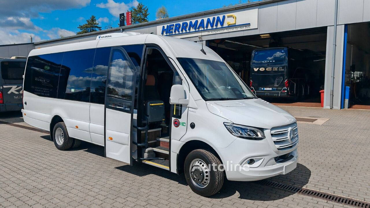 Novi Mercedes-Benz Sprinter Altas Tourline L putnički minibus