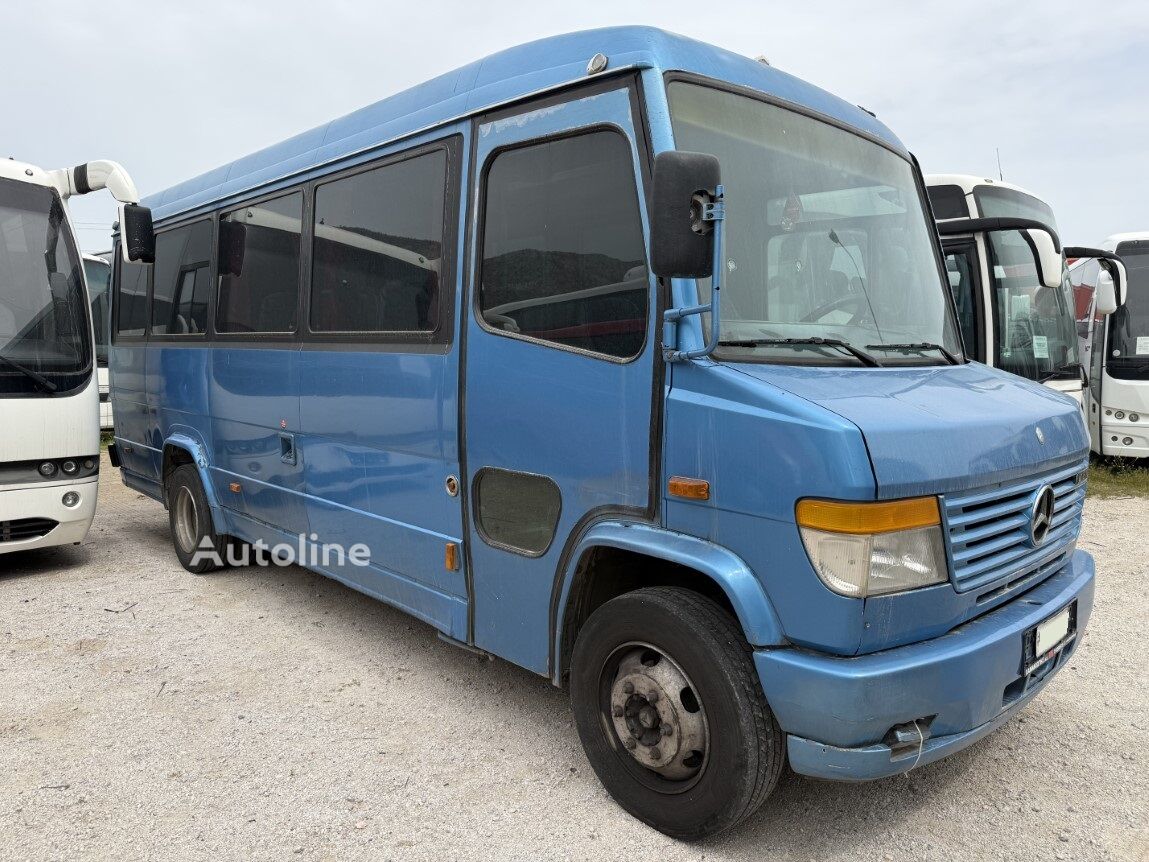 Mercedes-Benz Vario 812 putnički minibus