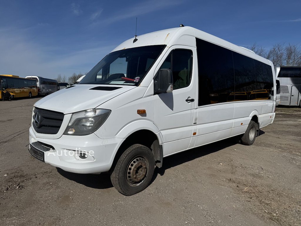 Mercedes-Benz Sprinter putnički minibus