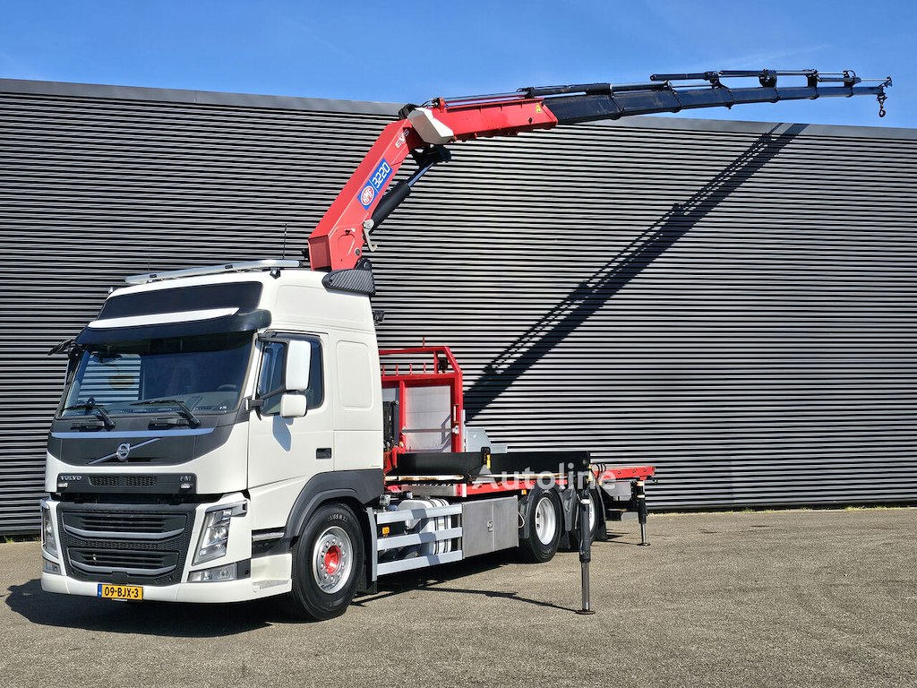 Volvo FM500 / HMF32TM / 6x2 / CRANE/KRAN kamion s ravnom platformom