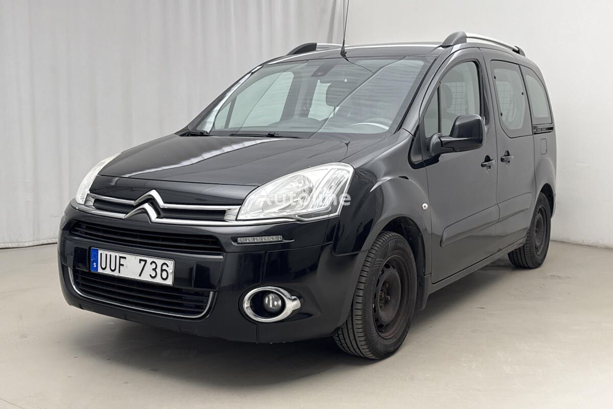 Prodaje se Citroen Berlingo Family laki furgon na aukciji