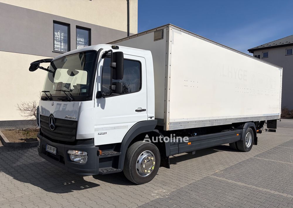 Mercedes-Benz Atego 1221 kamion furgon