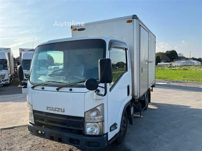 Isuzu ELF kamion furgon