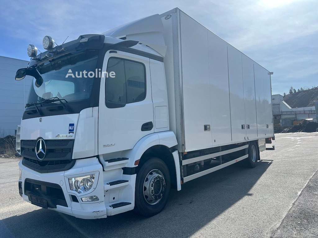 Prodaje se Mercedes-Benz Actros kamion furgon na aukciji