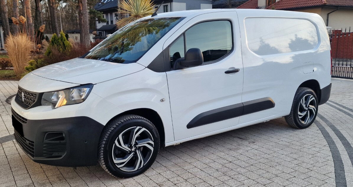 Peugeot Partner refrigerated van minibus hladnjača