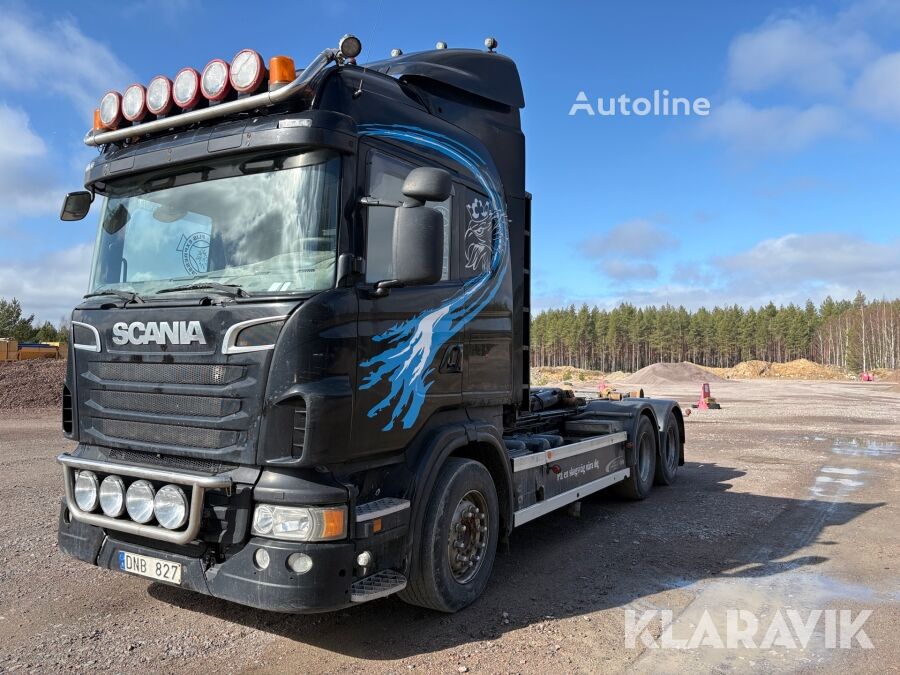 Prodaje se Scania 730 rol kiper sa kukom na aukciji