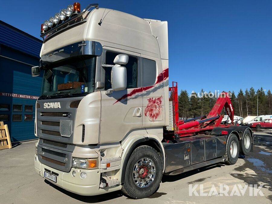 Prodaje se Scania R500 rol kiper sa kukom na aukciji