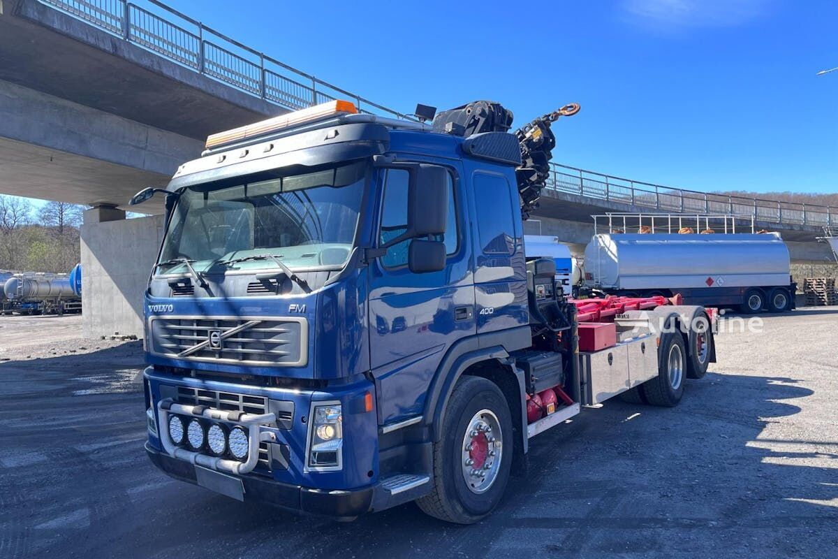 Prodaje se Volvo FM400 rol kiper sa kukom na aukciji