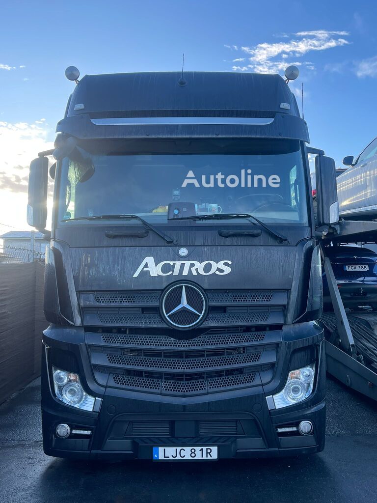Mercedes-Benz Actros autotransporter