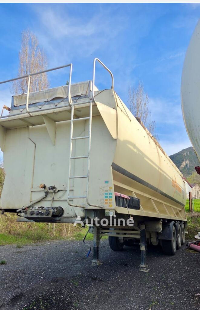 LeciTrailer CUBA DE PIENSO cisterna silos