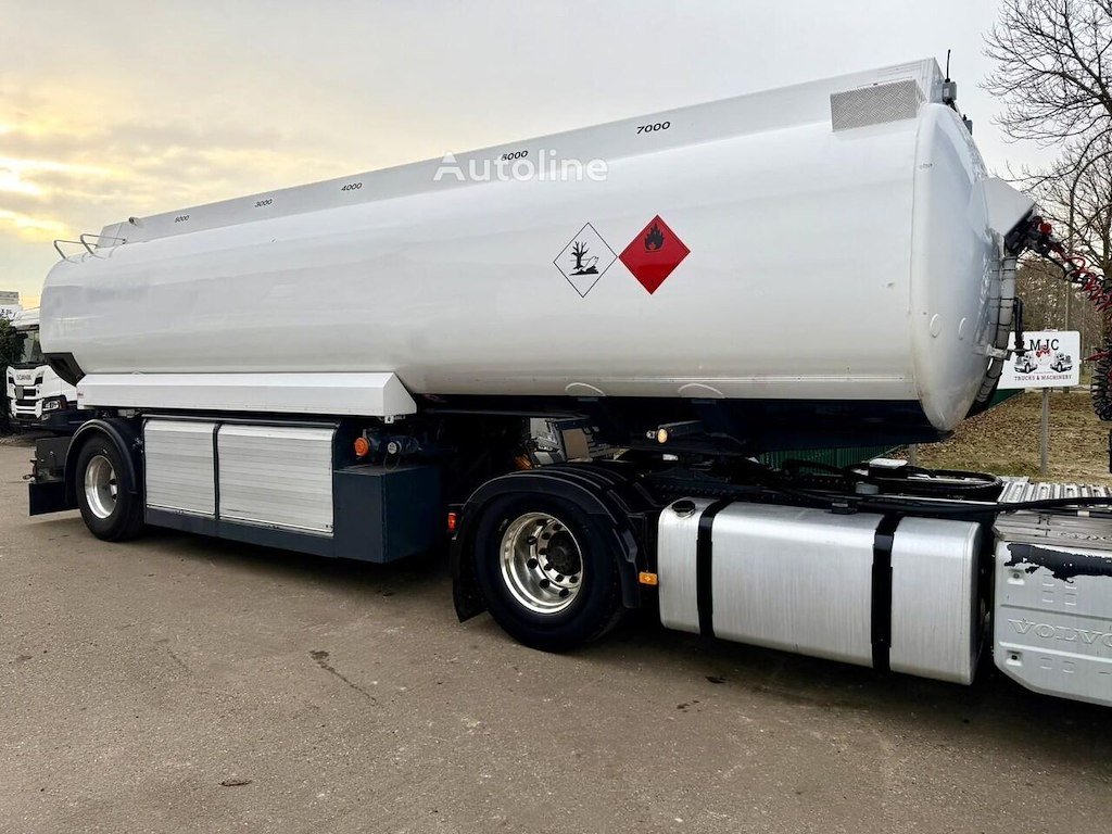 LAG 1-AXLE FUEL TANKER / CITERNE MAZOUT 25.000L - 5 COMPARTIMENTS / cisterna za goriva i maziva