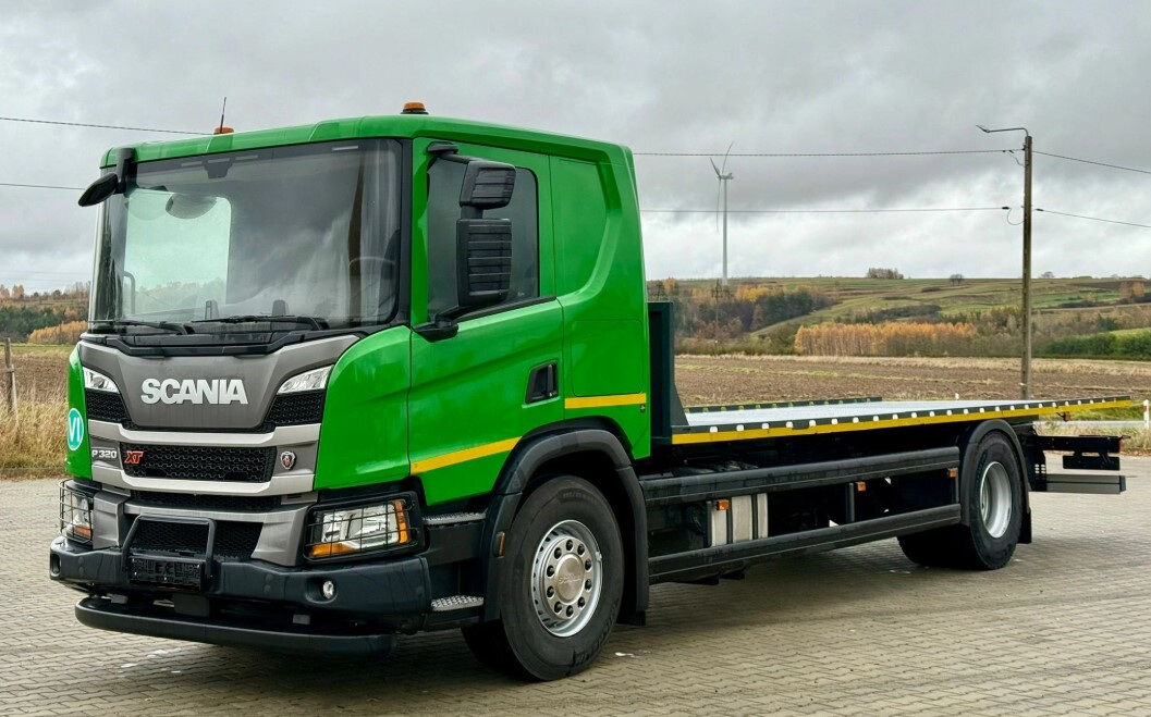 Scania P320 tow truck šlep auto