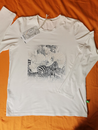 Bluza PS pamučna print novo sa etiketom 42