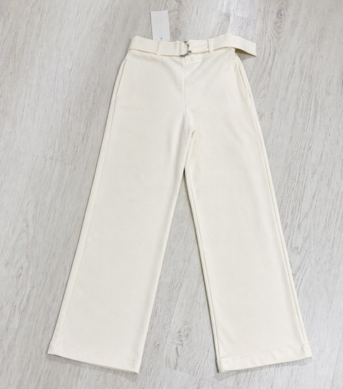 Nove Zara pantalone/trenerke