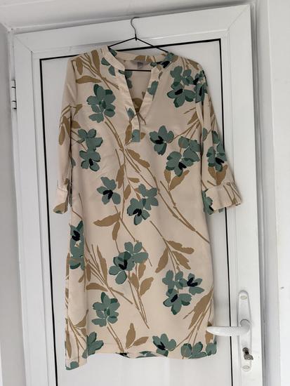 Prelepa H&M haljina bež - Mint cvetna S-M