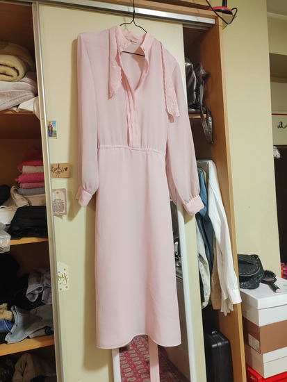 Roze vintage haljina