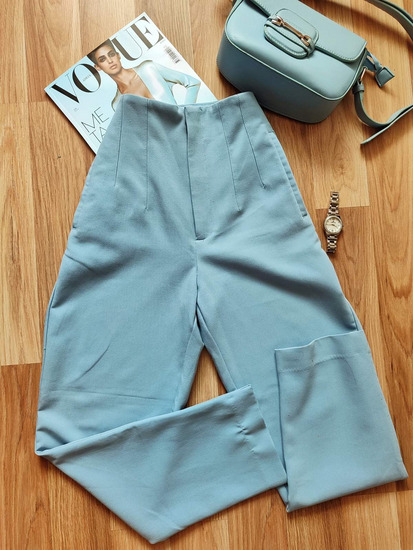 Stradivarius baby blue elegantne pantalone